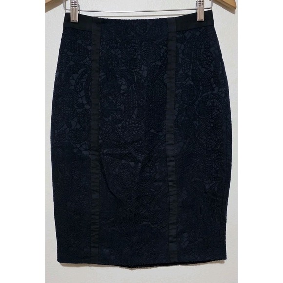 Skirts | Max Mara Navy Floral Lace Pencil Skirt Back Slit Womans Sz 4 ...